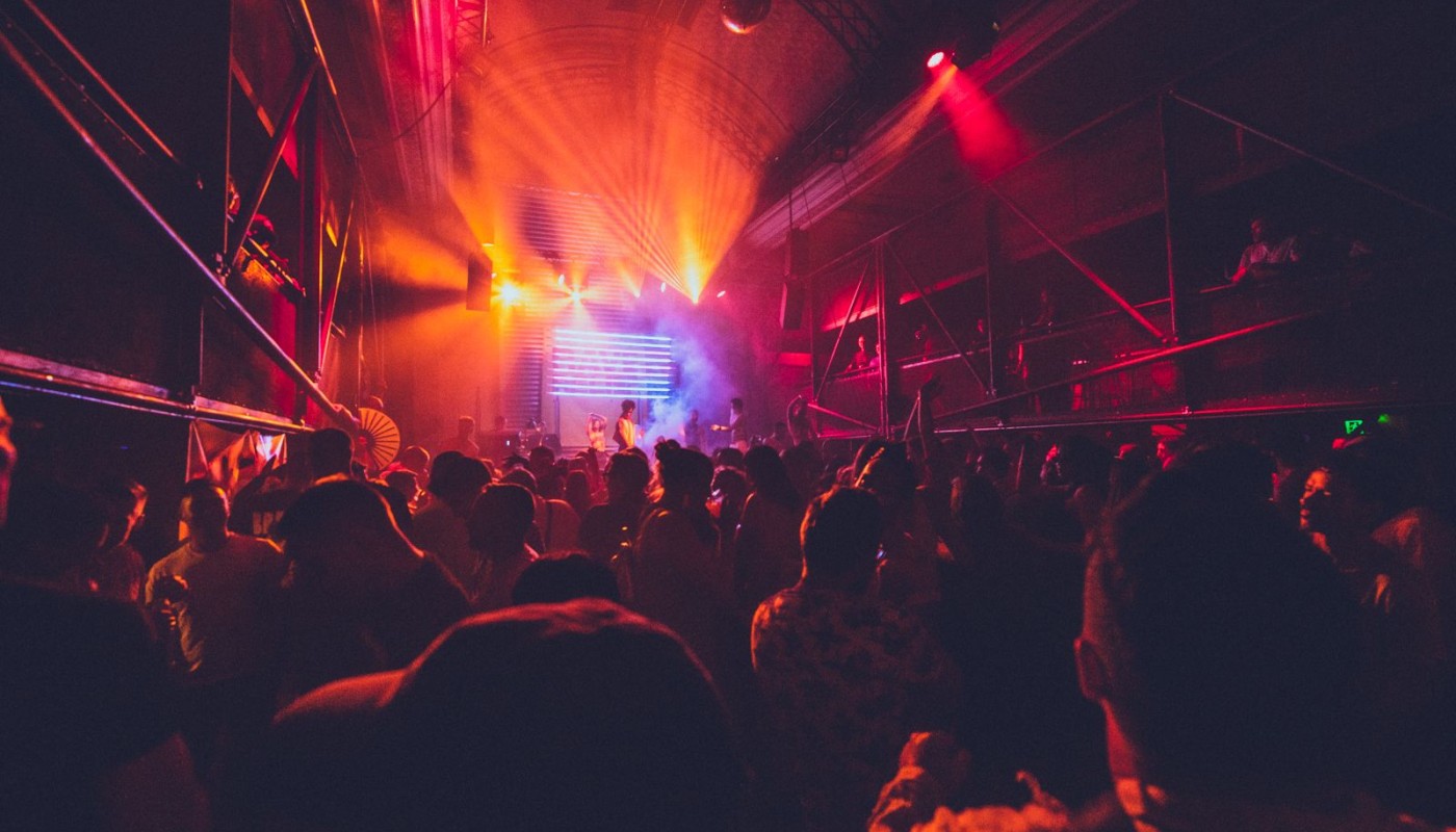 CROOKED COLOURS DJ SET - AFL Grand Final Kickons — The Rechabite